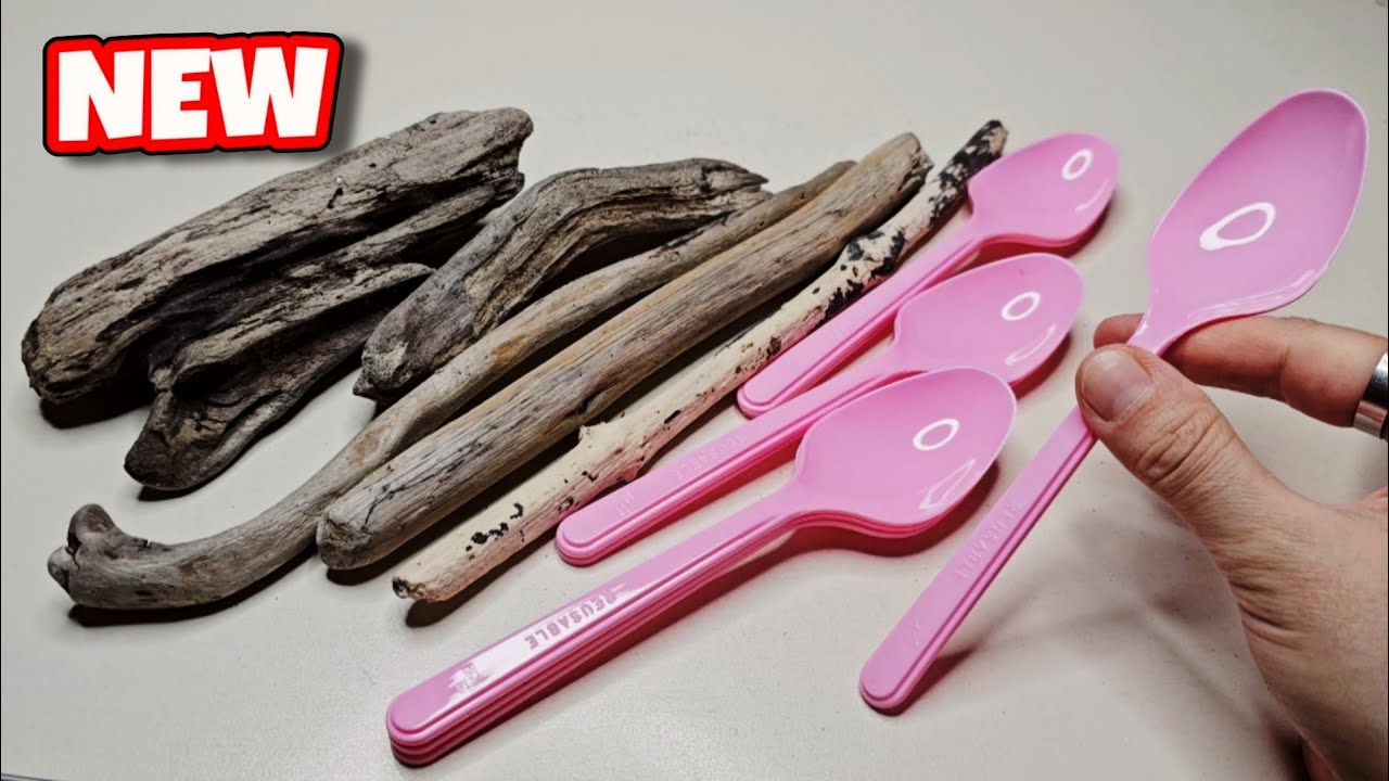 Tree Branches and Plastic Spoon Idea! Look What I Made ♻️🥰 - YouTube