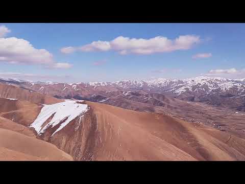 YÜKSEKOVA DAĞLARIN EN DORUK NOKTASINDA KUŞBAKIŞI GÖRÜNÜMÜ. 3.69 KM RAKIMI 2500