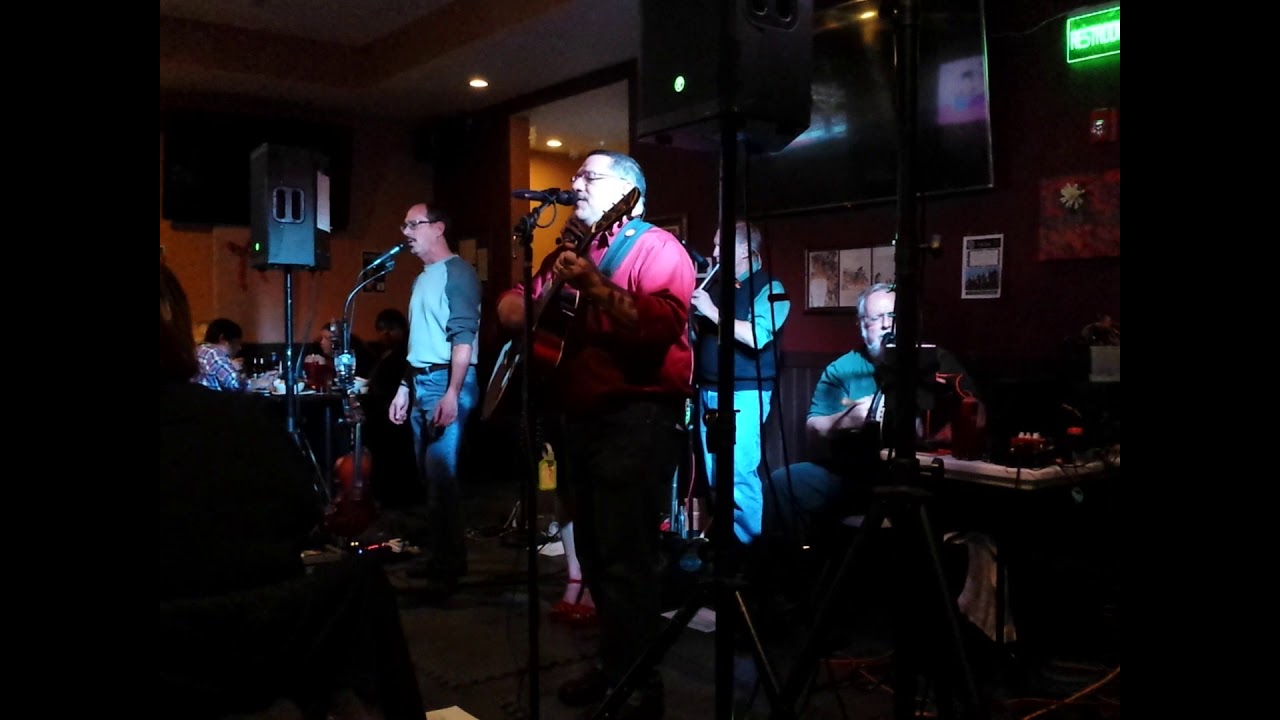 FinTan John Barleycorn @ Molly Malone Pleasant Ridge - YouTube