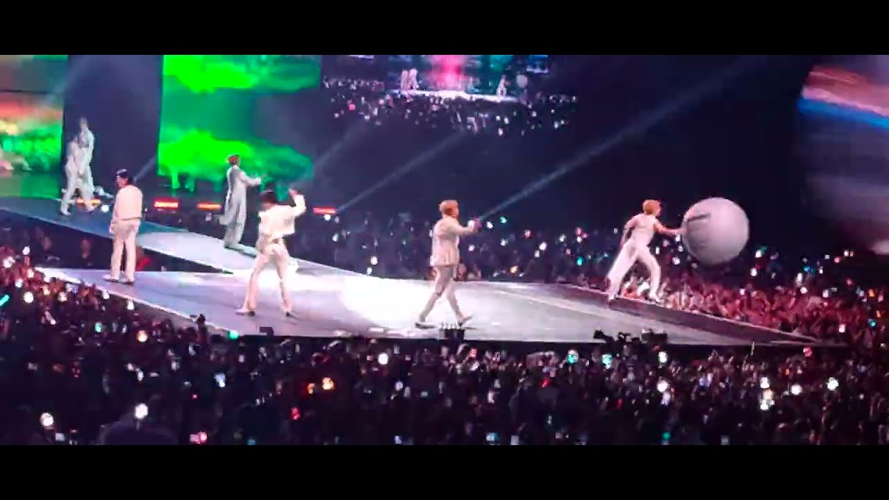 230830 Ateez In Chile - Wave - YouTube