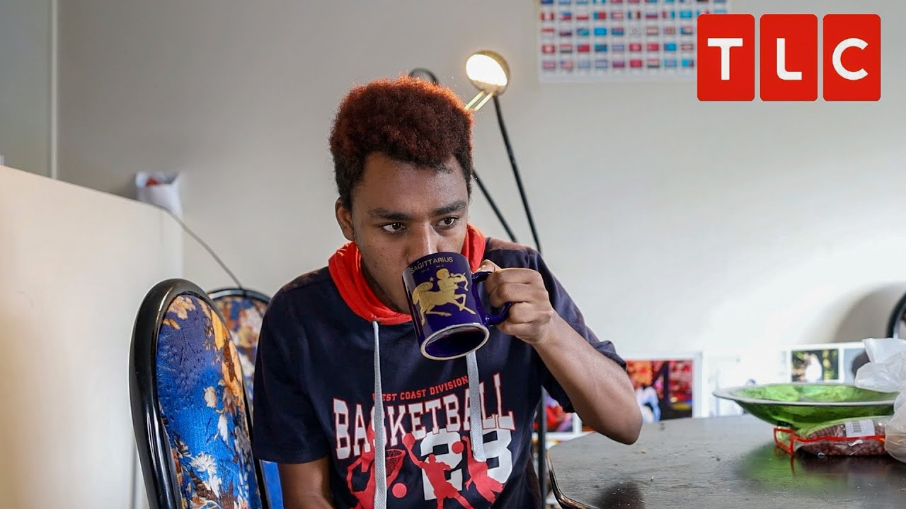 Addicted To Drinking Tea | My Strange Addiction - YouTube