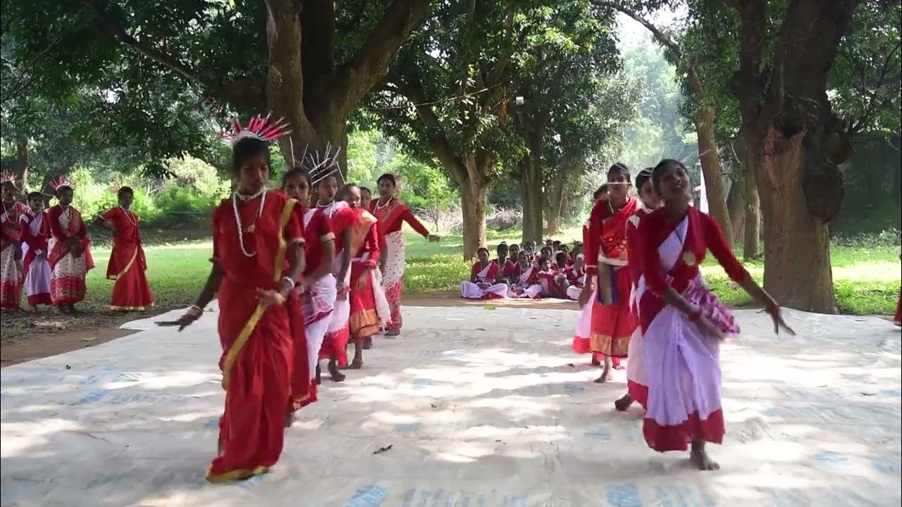 Jhumur Song Dance of Purulia - YouTube
