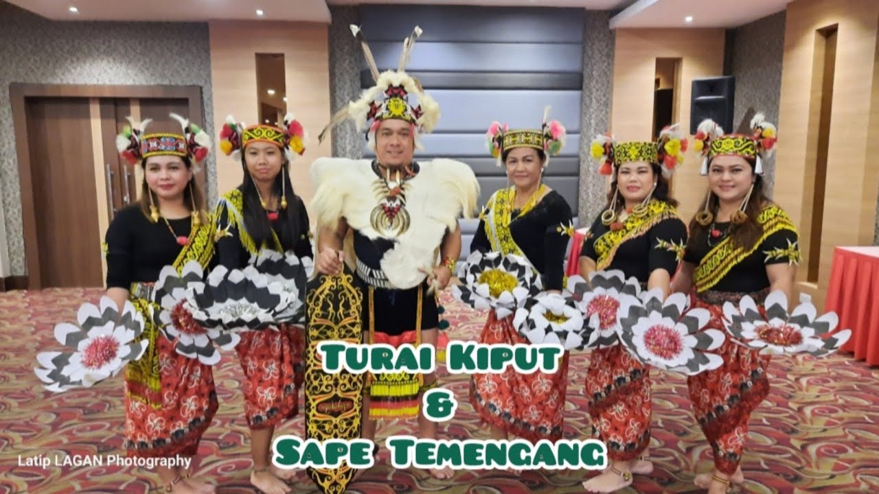 Persembahan Ngajat oleh Turai Kiput & Sape Temengang Long Jegan - YouTube