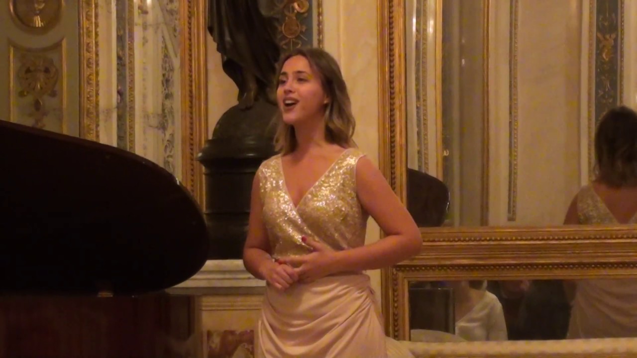 Marta Barbé. Die Forelle - F. Schubert - YouTube