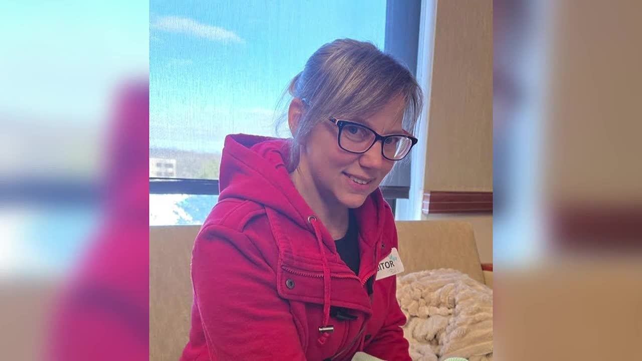 Beloit officials searching for missing woman - YouTube
