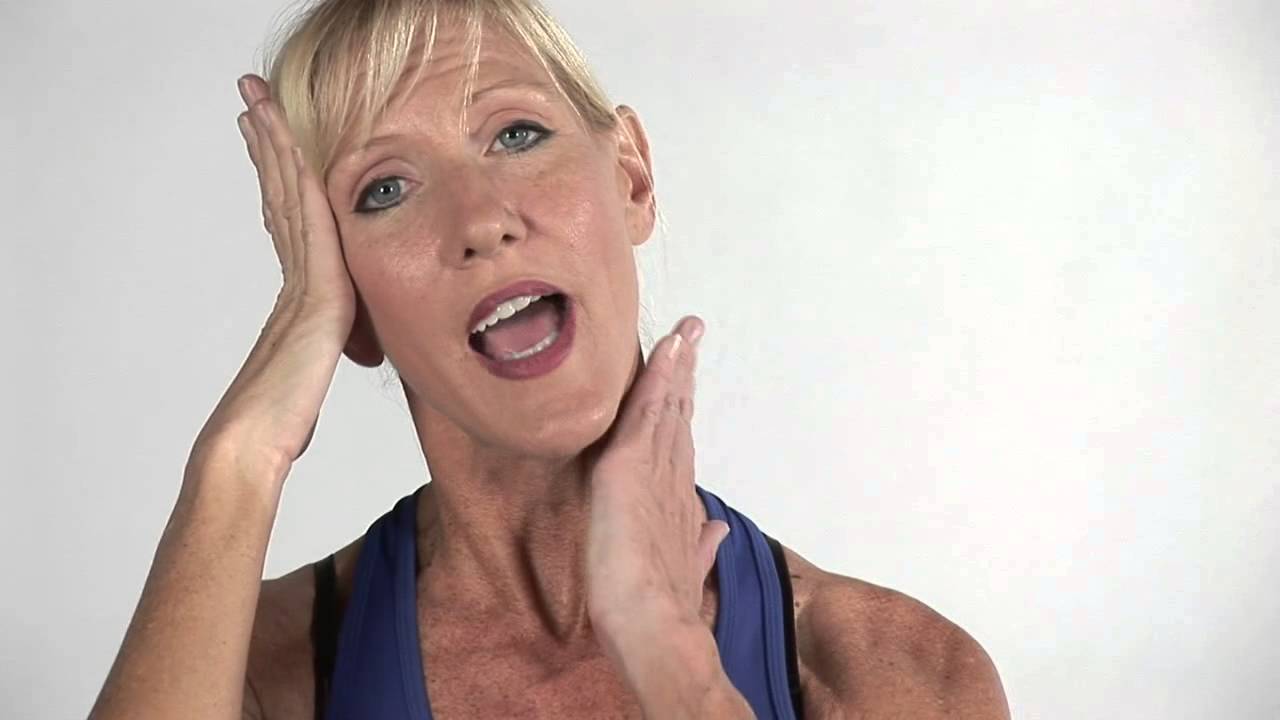 Isometric Neck Strengthening Exercises - YouTube