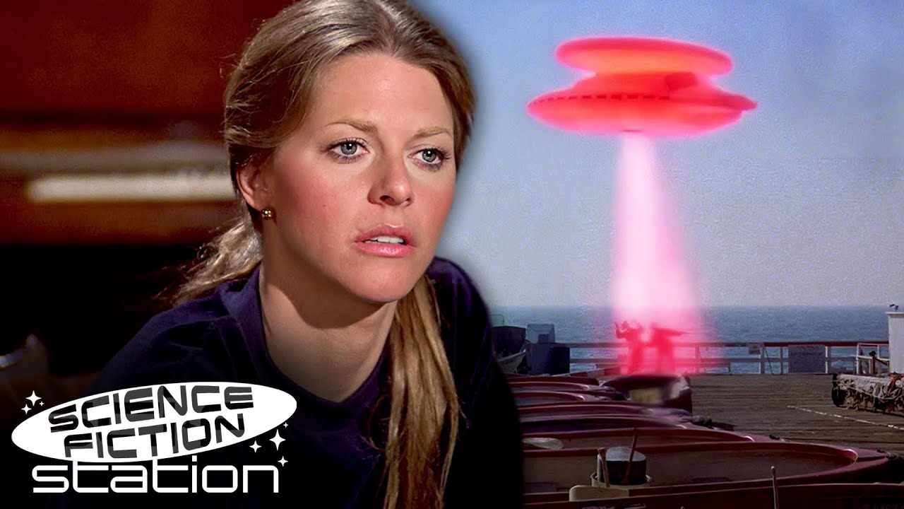 The Bionic Woman Investigates An Alien UFO | The Bionic Woman | Science ...