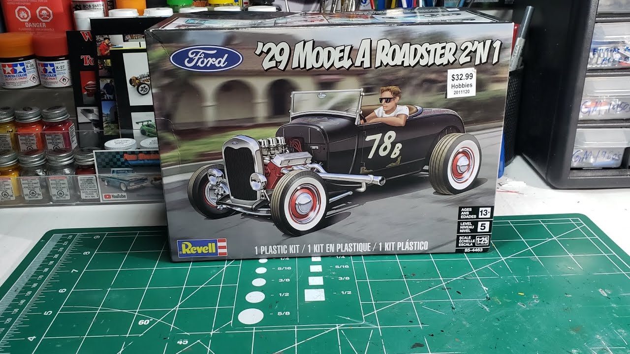 Unboxing, Revell '29 Ford model A roadster 2in1, 1/25th scale. - YouTube