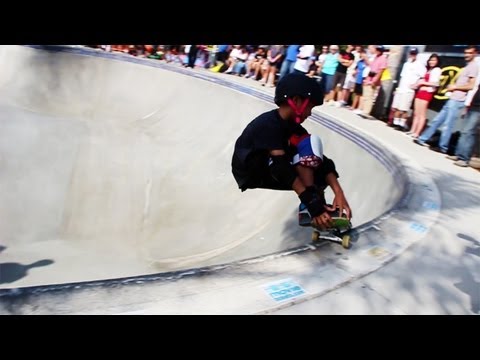 Little kid has BIG skills skateboarding - Empty Pools - YouTube