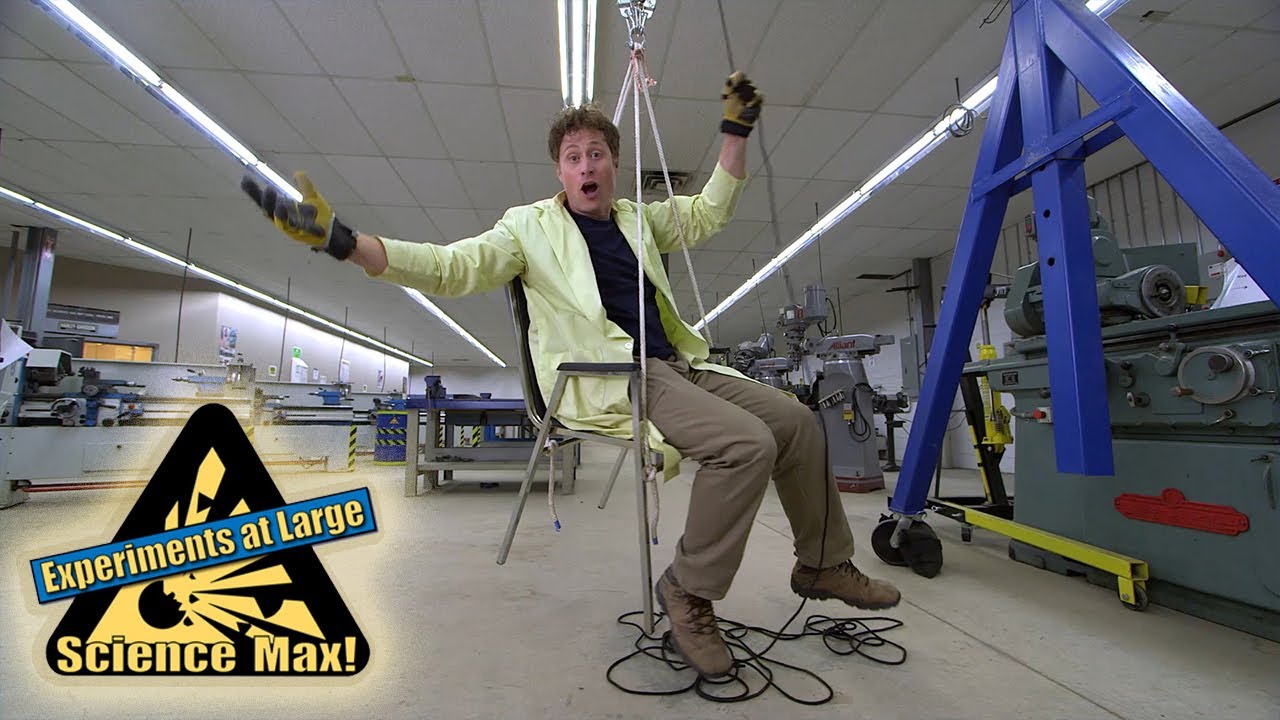 Pulleys Give Phil SUPER STRENGTH! 💪 Mini Max | Science Max - YouTube