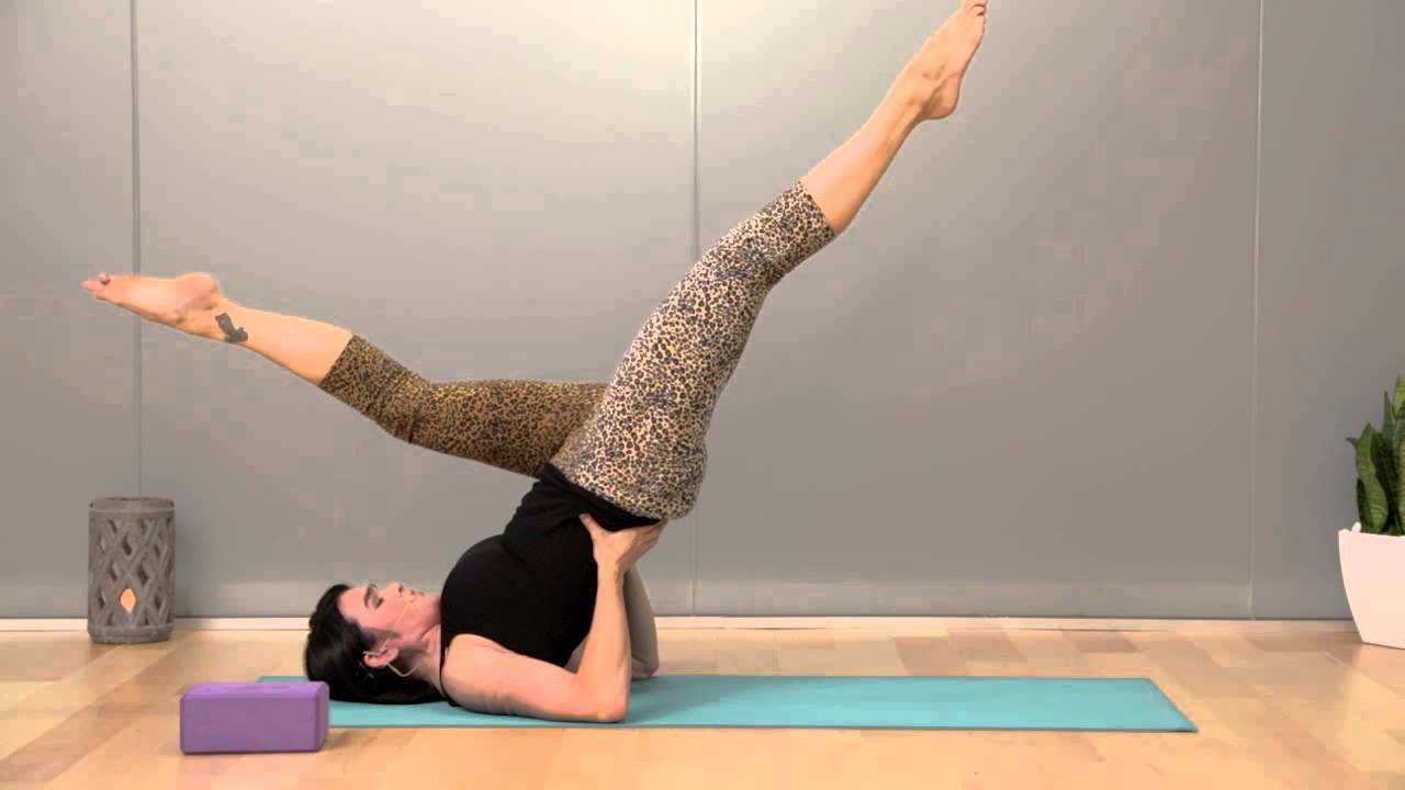 New Yoga Practice w Coco Ferrari: "Strong & Centered." - YouTube