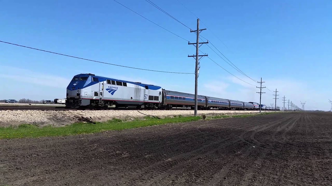 Amtrak Lincoln Service 302 waiting on 303. - YouTube