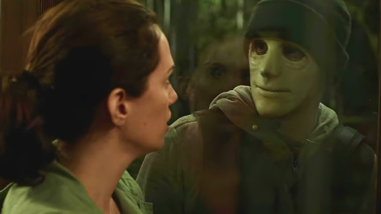 Deaf-Mute Author Gets an Eerie Visit at Night but... - YouTube