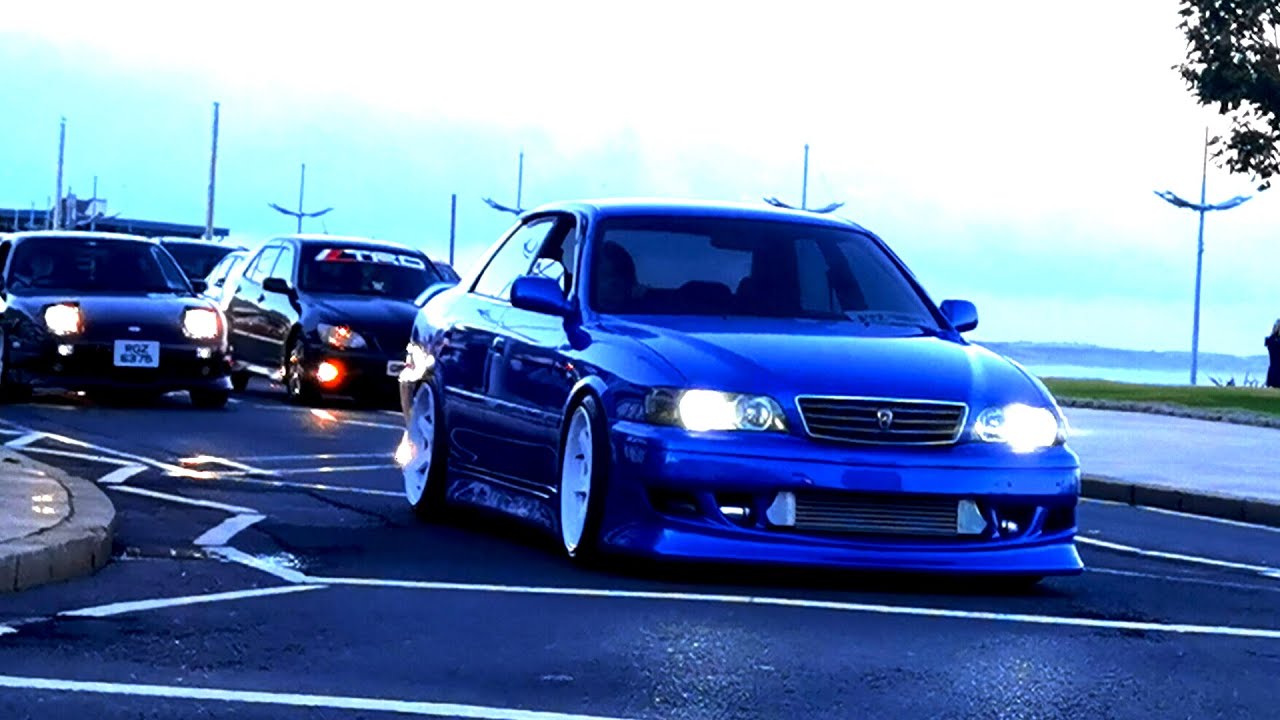 BLONDIE IN BLUE CHASER SHUTS DOWN CAR MEET || Newcastle Charity Car ...