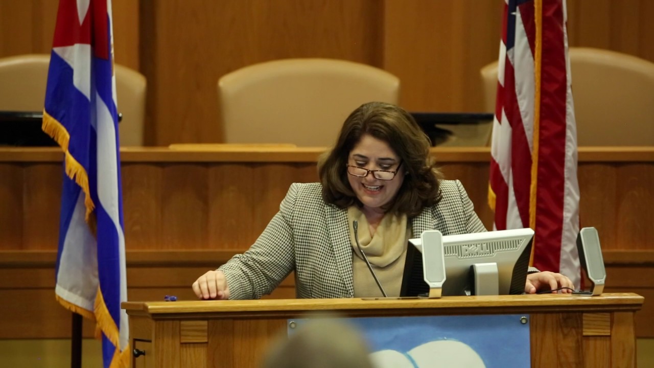 Palabras de Ana Carbonell durante el 58 aniversario de La Rosa Blanca ...