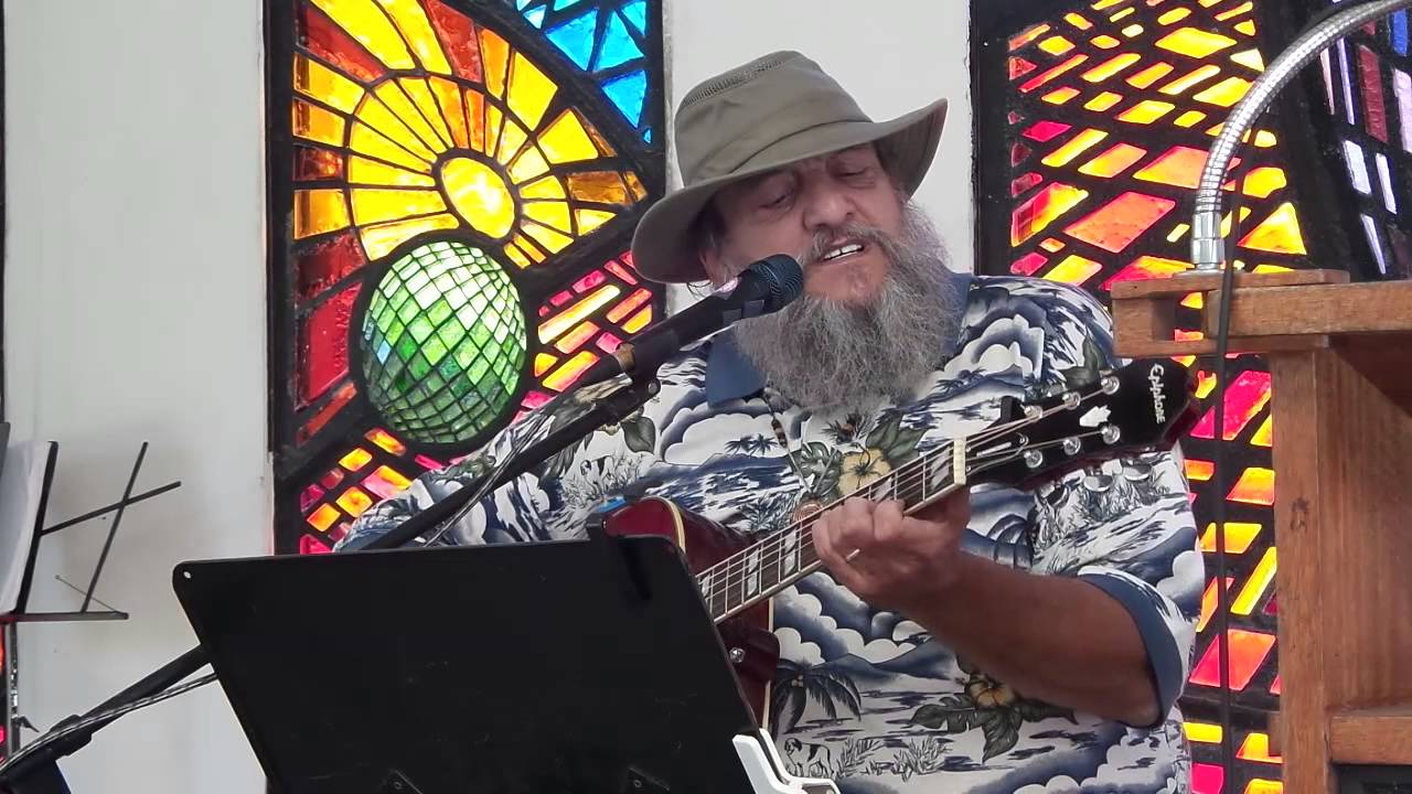 Ronnie Harris singing "Hello in There " - YouTube