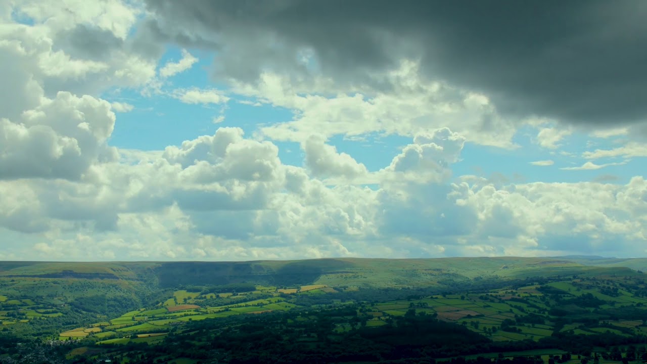 Crug Hywel ( The Table Mountain) Brecon Beacons, Crickhowell, Wales ...