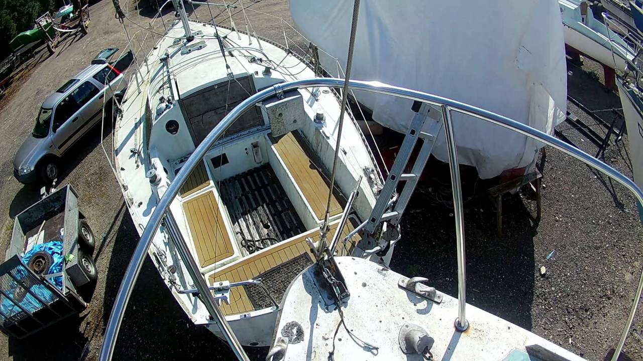 Westerly Longbow 31"Ohana" Sailing Project been Standing on the hard ...