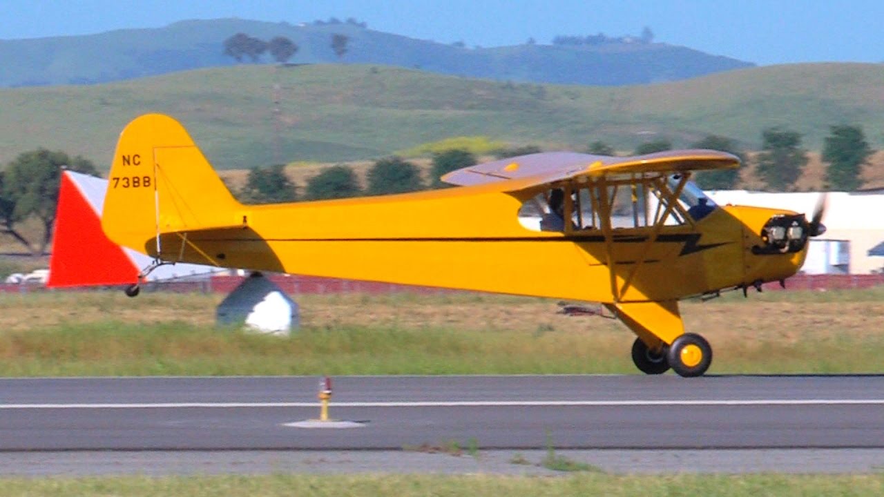 N73BB 1946 J3C-65 J3 Piper Cub Touch & Goes at Hollister NC73BB - YouTube