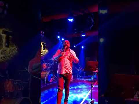 ZÜLFİKAR İRENCİN    İÇİNİ MAVİYE BOYA