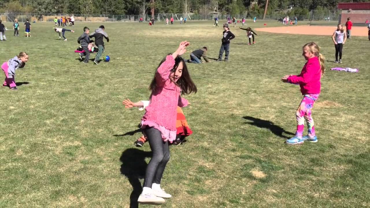 First Grade Recess Fun - YouTube