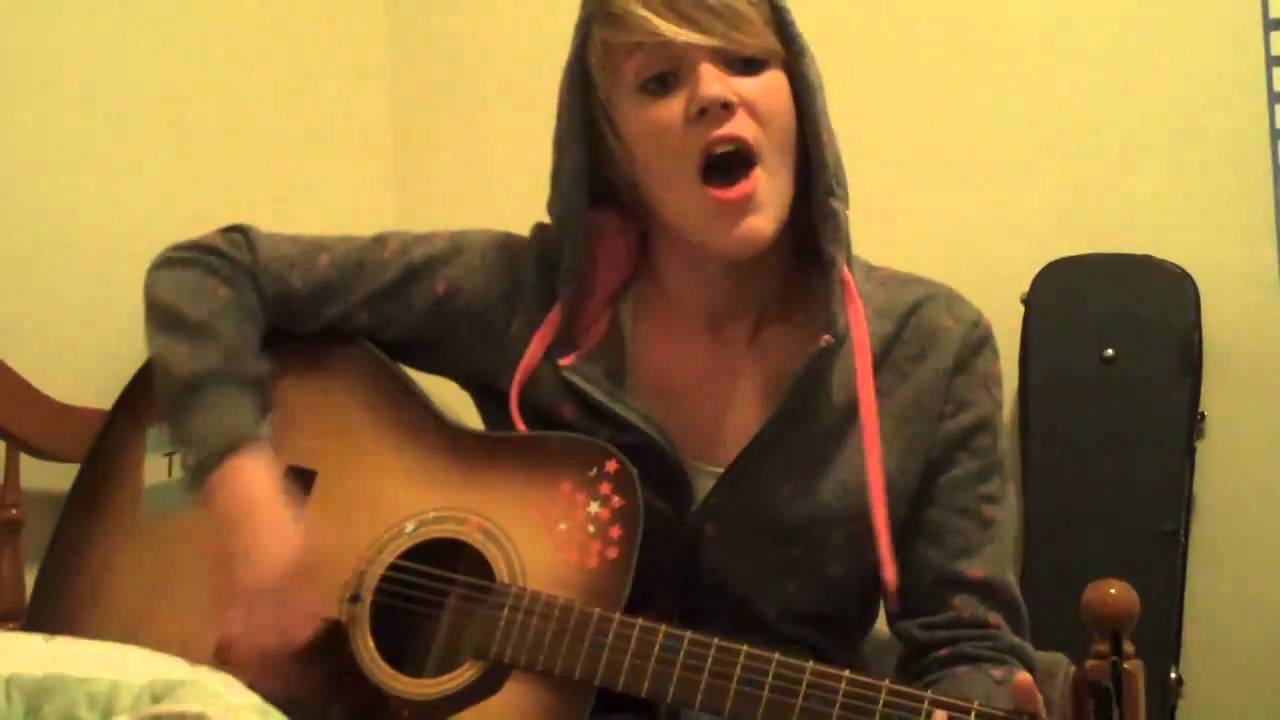 "Bubbly"- (Colbie Caillat Cover) performed by Jade Simone - YouTube
