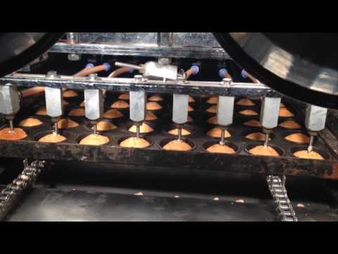 Automatic cake filling/injection machine testing - YouTube