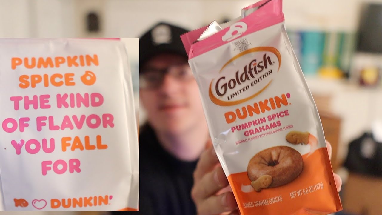 Goldfish Dunkin pumpkin spice grahams review - YouTube