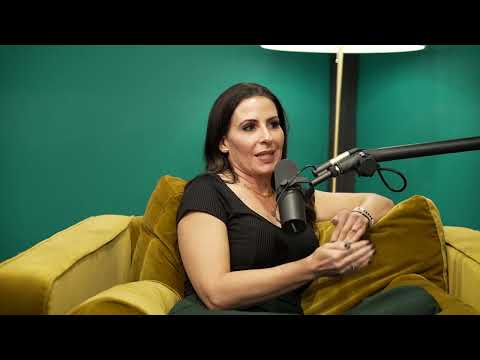 Episode #15: Amie Leany - Brazilian Butt Life, Breast Reaugmentation, Fat Transfer To Cleavage