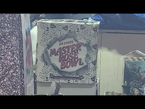 Master Rose Bowl x2 2.75 inch 25 shots firework - YouTube