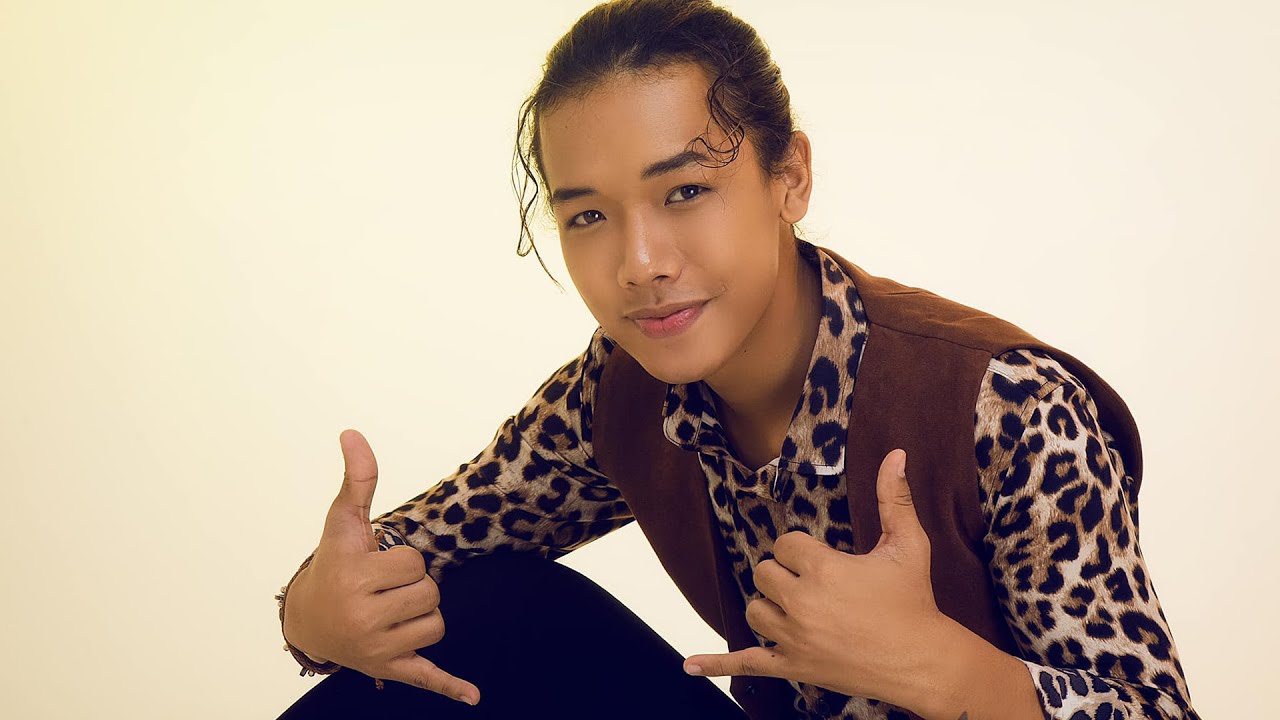 Benjamin Sum - LIVE Concert at Myitkyina, Kachin State | Cover song ...