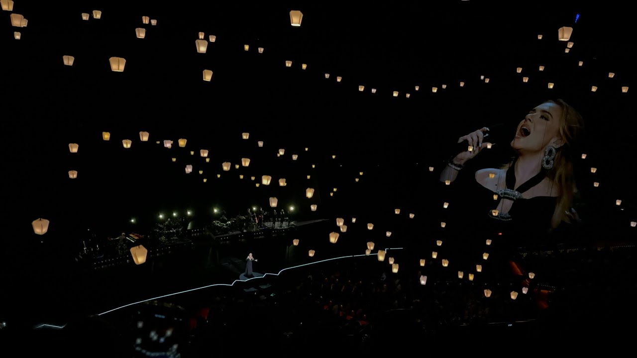 Weekends With Adele HOLD ON Live Weekend 41 - YouTube