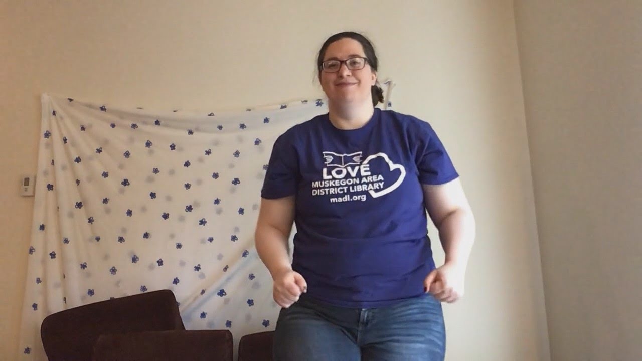 Building/Construction Storytime with Miss Gill - YouTube