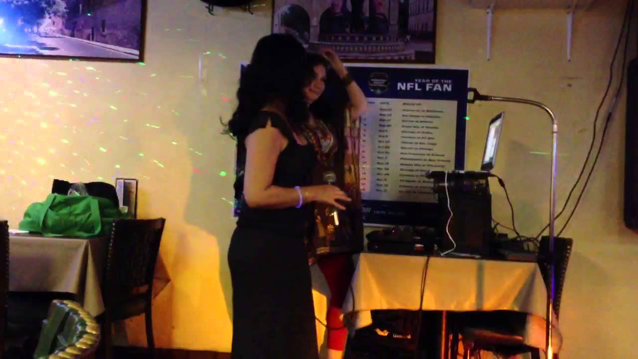Leticia Alaniz - Me Voy A Quitar De En Medio - YouTube