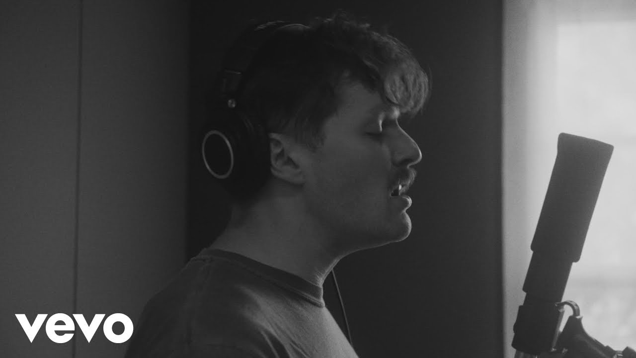 Zach Russell - People, People, People (Official Music Video) - YouTube