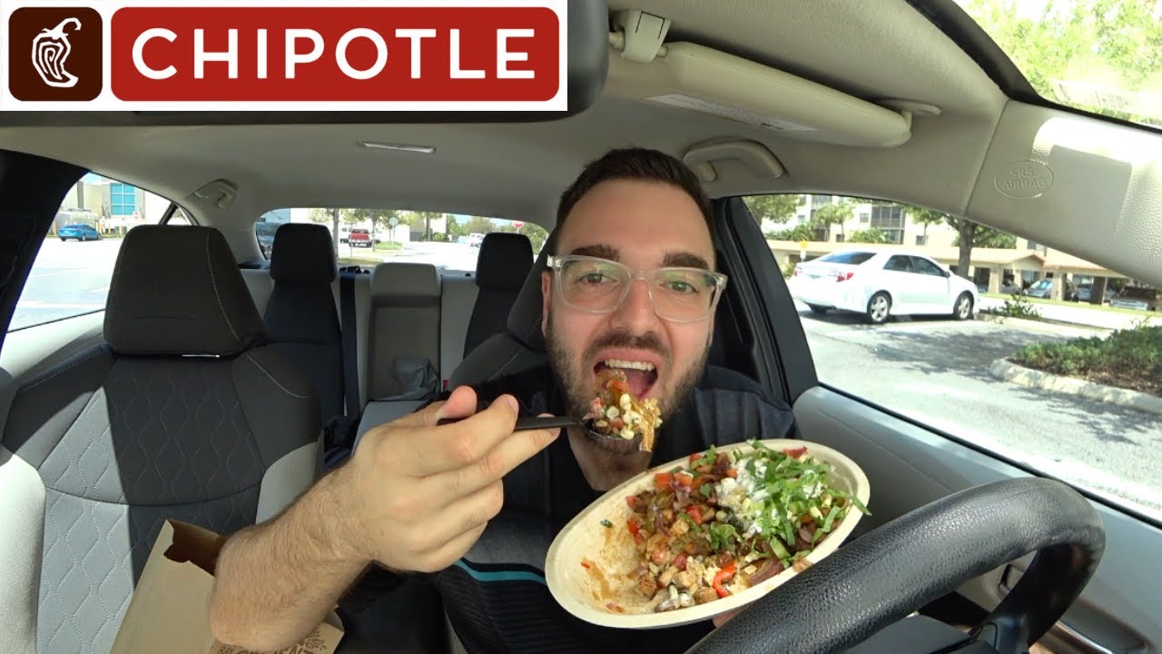 Eating Chipotle Steak & Chicken Burrito Bowl - YouTube
