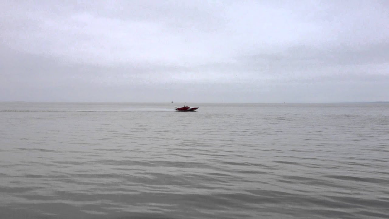 Velocity 22' boat (2) - YouTube