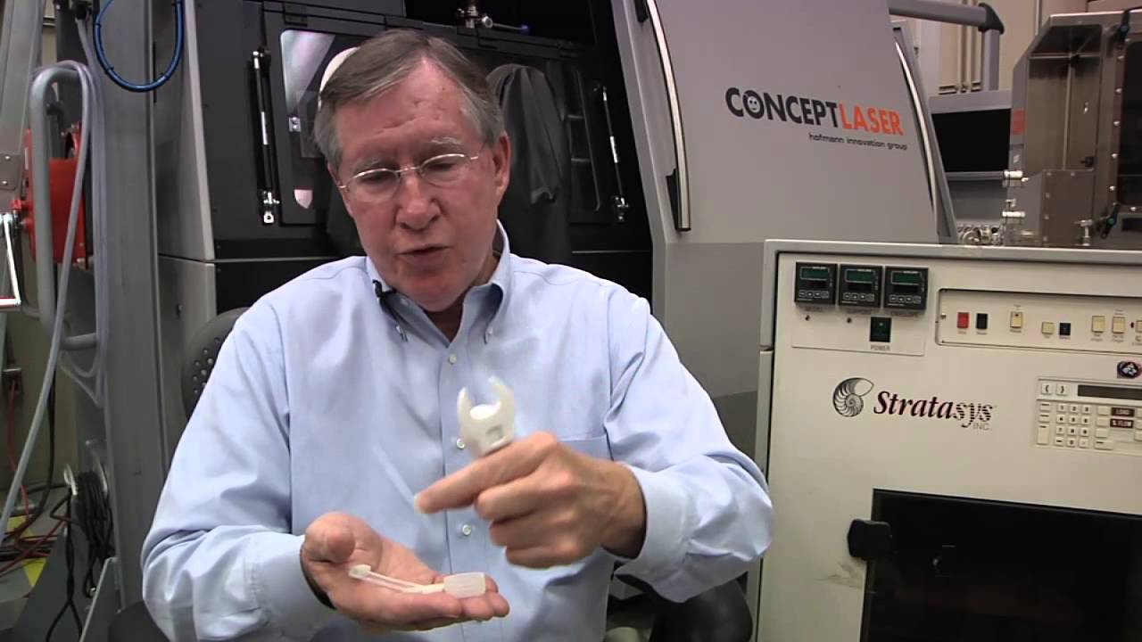 3D printing in space: 1990s vs now - YouTube