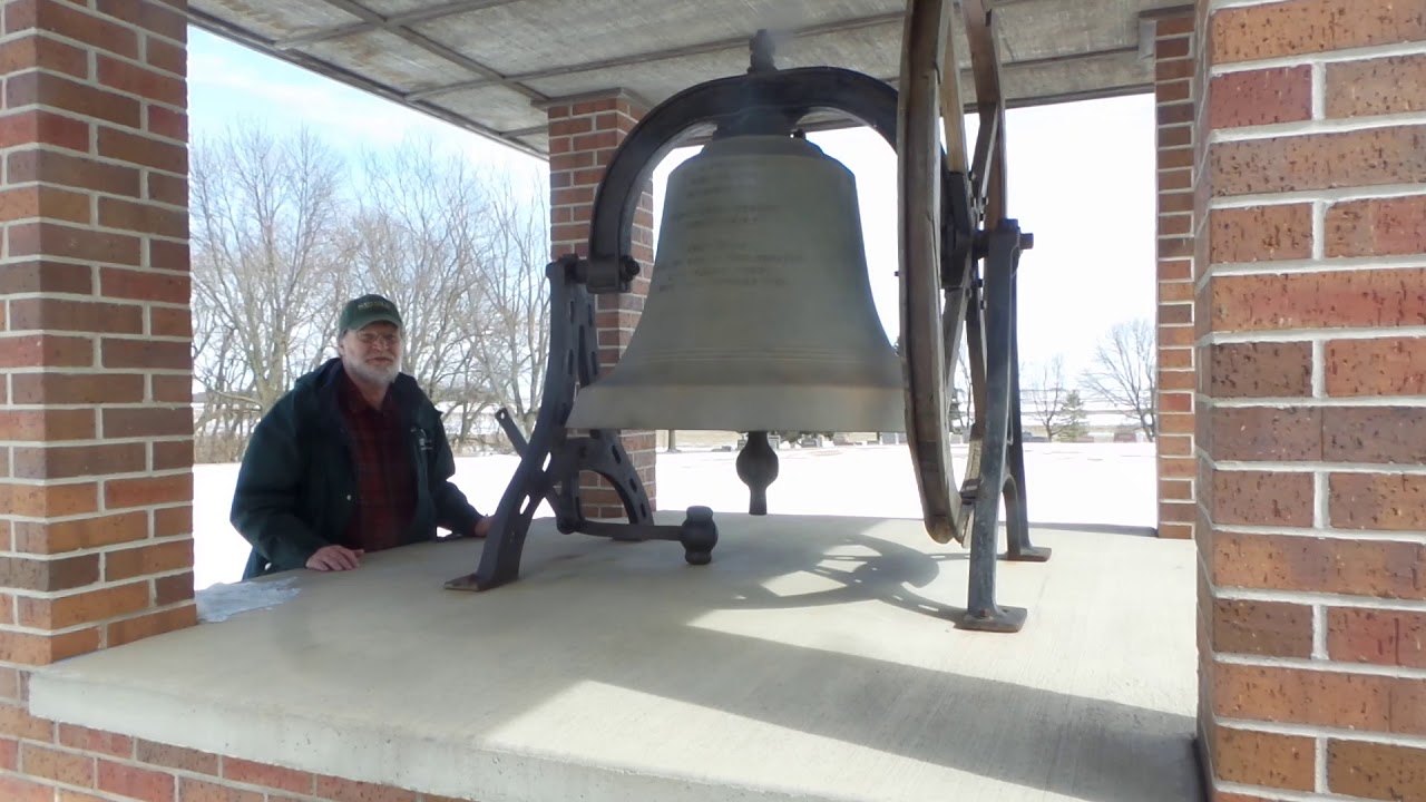Ringing the Mandt Lutheran Church Bell/ Keith Gilbertson 2018 - YouTube