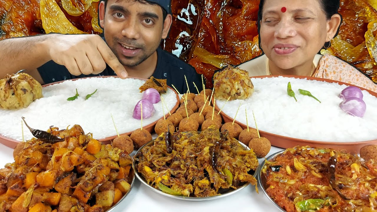Food Eating Panta Rice with Fish and Fried Vegetables - YouTube