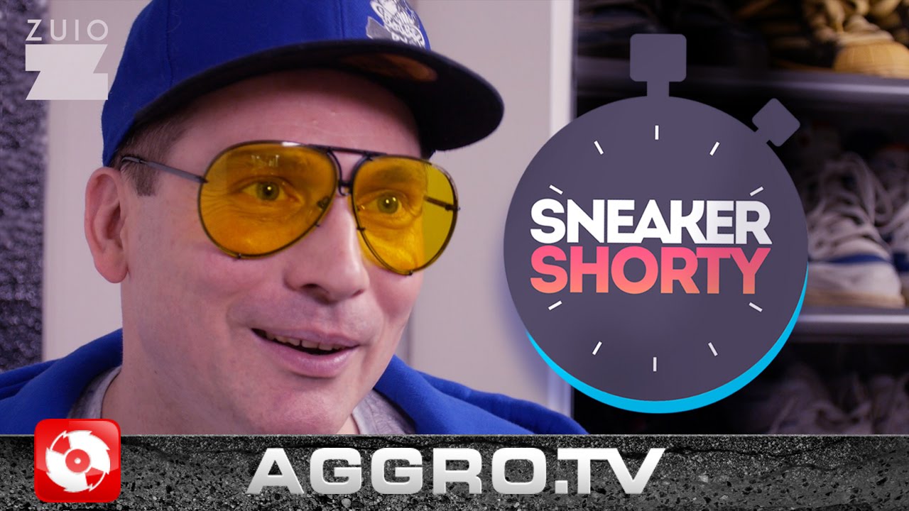 BEE LOW - SNEAKER SHORTY -TURNSCHUH.TV AUF AGGROTV - YouTube