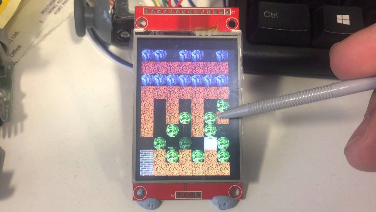 Falling rocks game on VoCore - YouTube