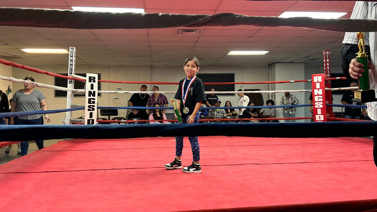 Amateur Boxing Highlights: Ana Gonzalez La Gente Boxing (1st match ...