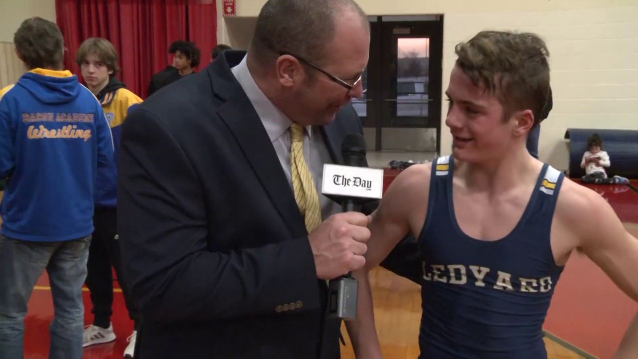 Doran-Samuel 113-pound ECC wrestling final - YouTube