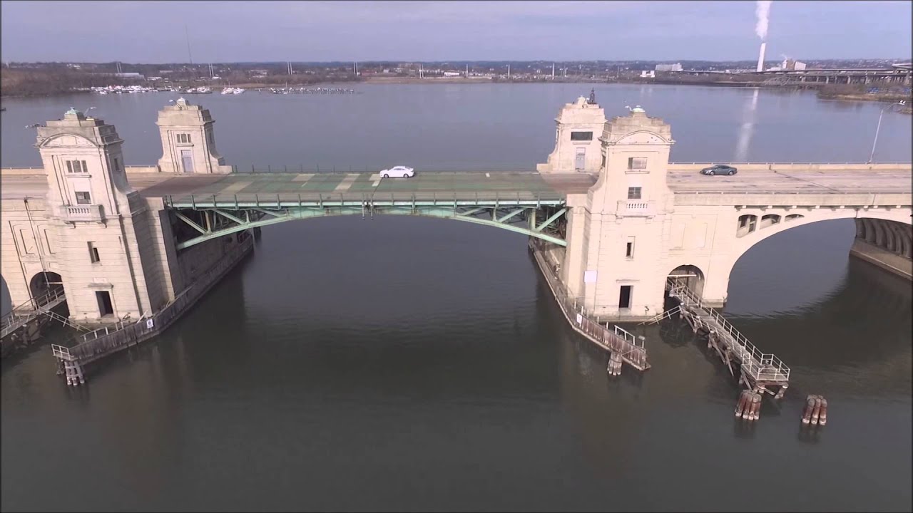 Drone View of Hanover Street Bridge with a Phantom 3 Advanced - YouTube
