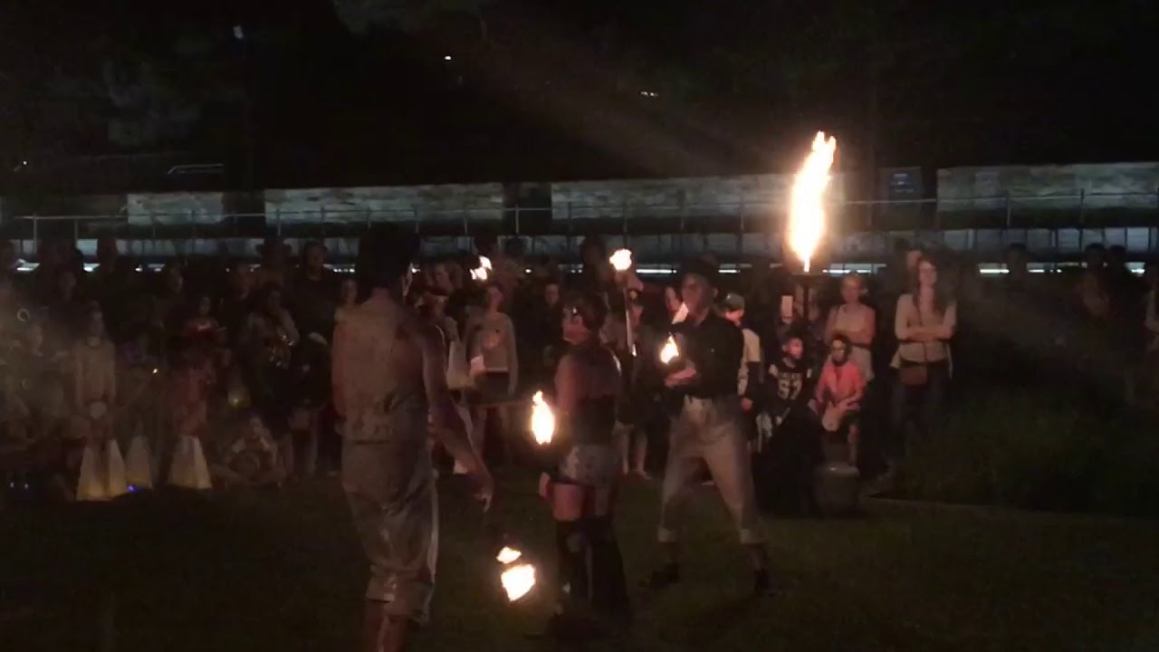 Kenny's Famous Juggling Show: Fire & LED Showreel - YouTube