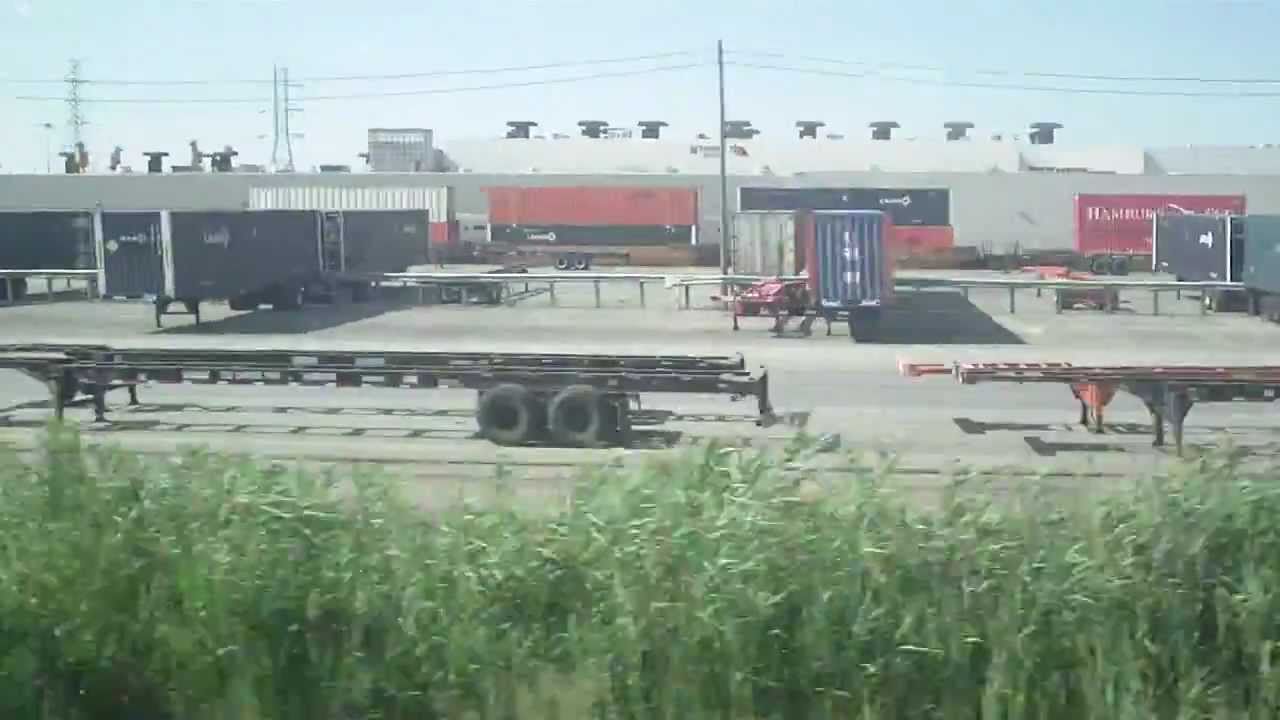 On a PATH PA-5 Passing the MMC / CSX Yard - YouTube