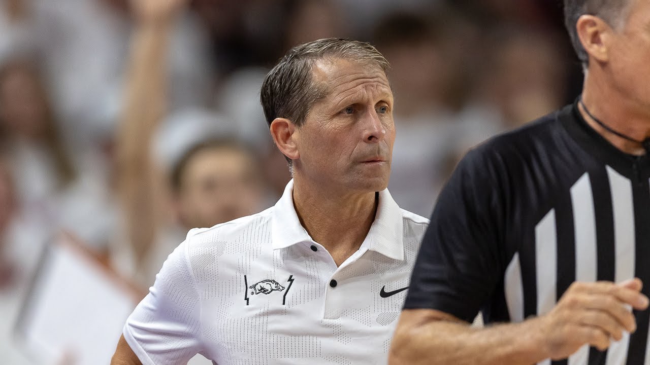 Razorbacks coach Eric Musselman on preparations for Furman game - YouTube