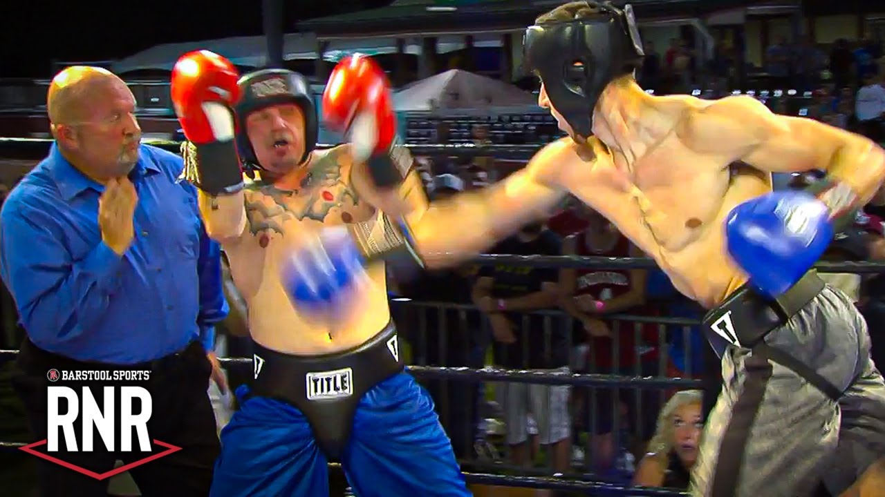 Obvious Fight Mismatch Leads To Carnage In The Ring - YouTube