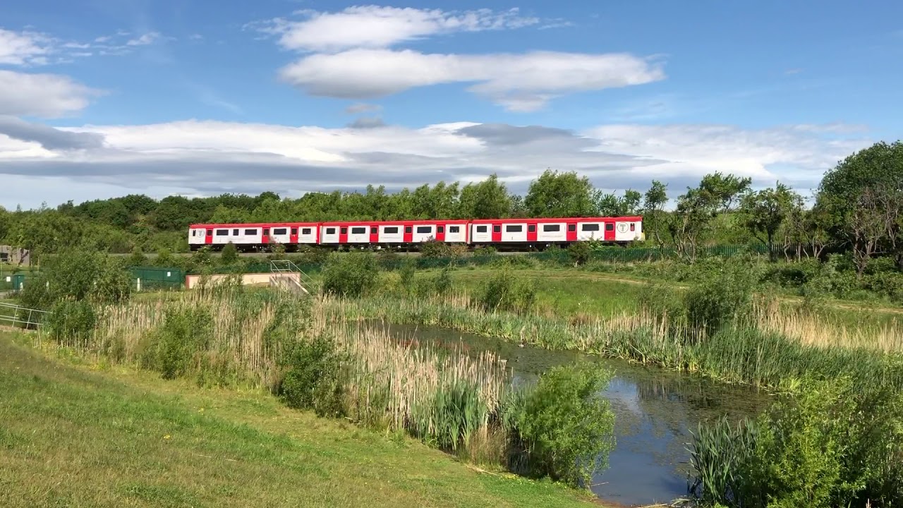 TfW Class 230 on test to and from Long Marston 19/05/2020 - YouTube